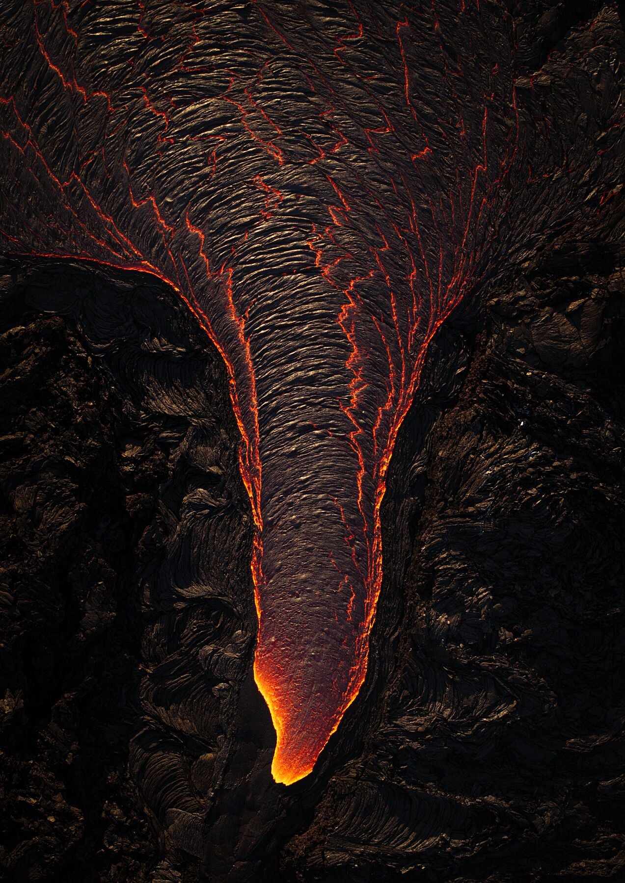 Slow lava – Ingib Thor Photography